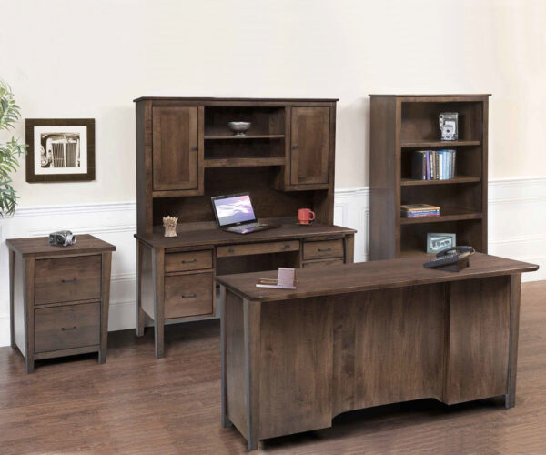 Woodland Shaker Executive Desk | Atlantic City Barstool Brothers